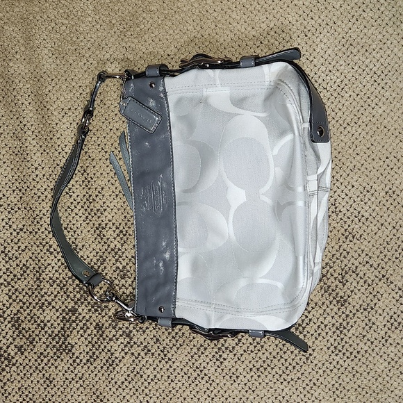 Coach | Bags | Coach Zoe Hobo Signature Gray Leather Tote Shoulder Bag ...